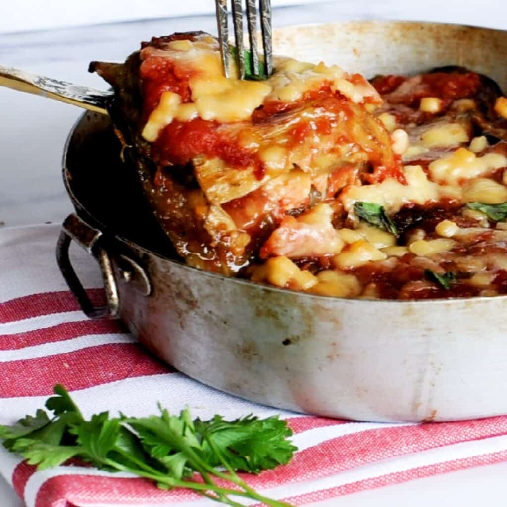 No Fry Eggplant Parmesan (Parmigiana di Melanzane) - Your Guardian Chef