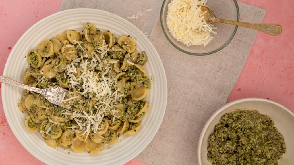 Pasta With Creamy Sicilian Pistachio Pesto Sauce - Your Guardian Chef
