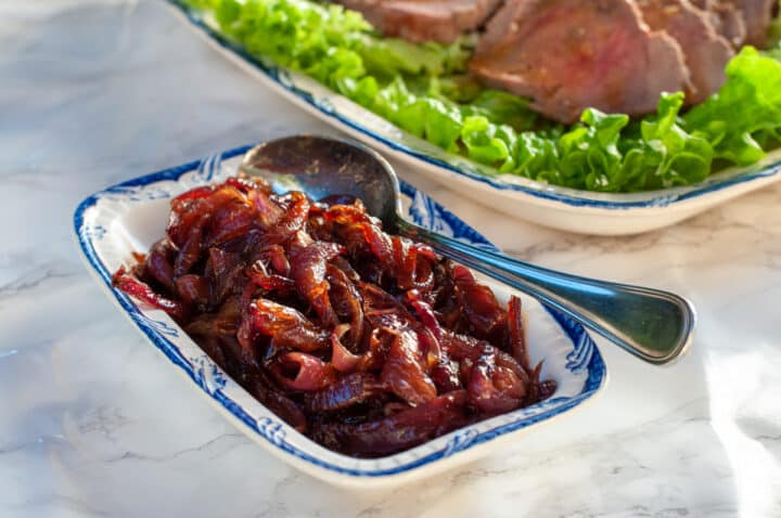 Caramelized Sweet Red Onion Relish Recipe - Your Guardian Chef
