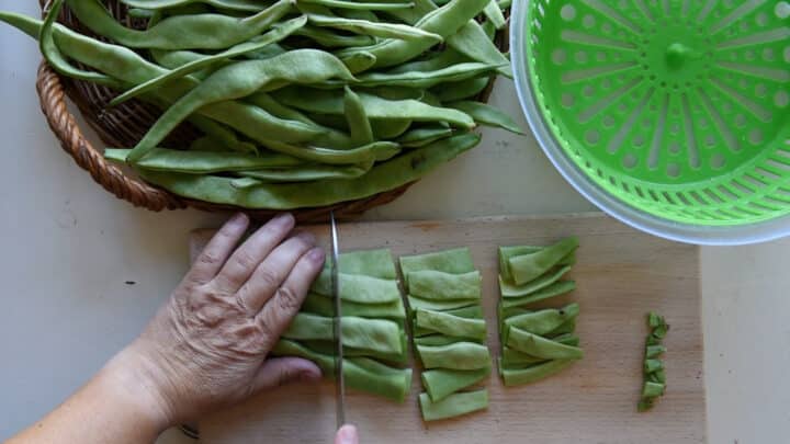 Authentic Italian Green Beans Tomatoes Recipe - Your Guardian Chef